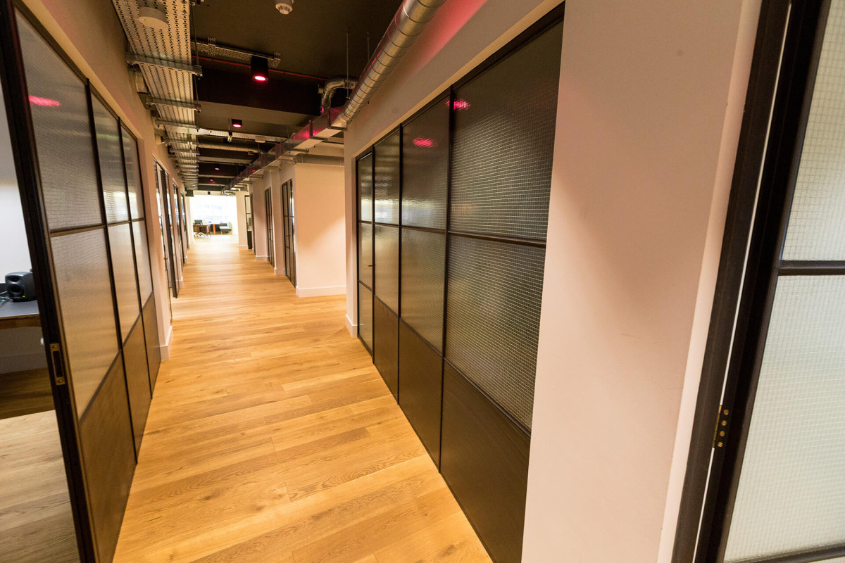 Revolutionise Your Workspace: Cutting-Edge Office Design Trends for ...